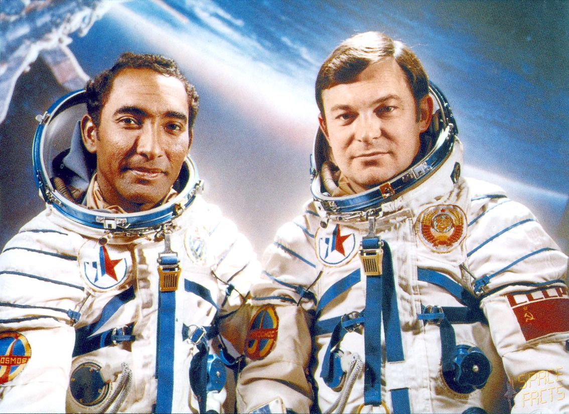 Cuba celebrates space flight anniversary