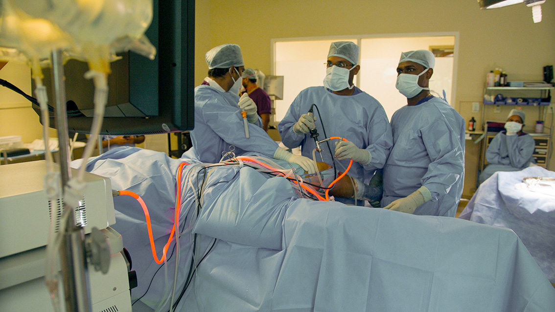 Leading orthopaedic surgeon hails new advanced technology solution at ...