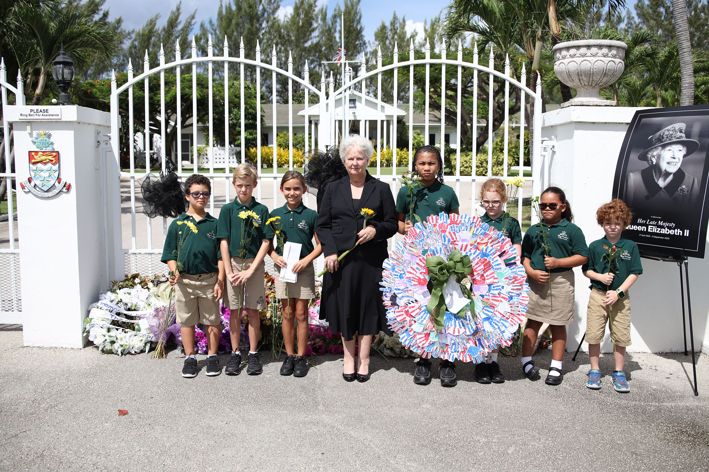 Over 290 Students Pay Tribute to Her Late Majesty Queen Elizabeth II