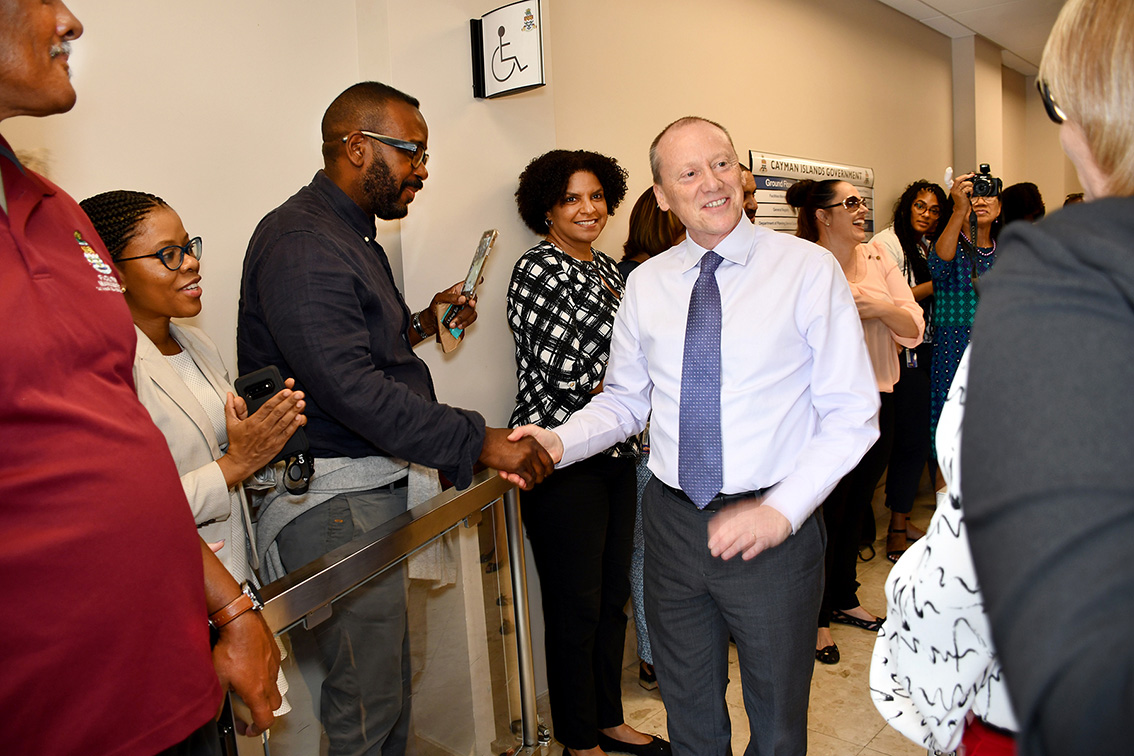 Governor Roper Gets Hearty Civil Service Send-off