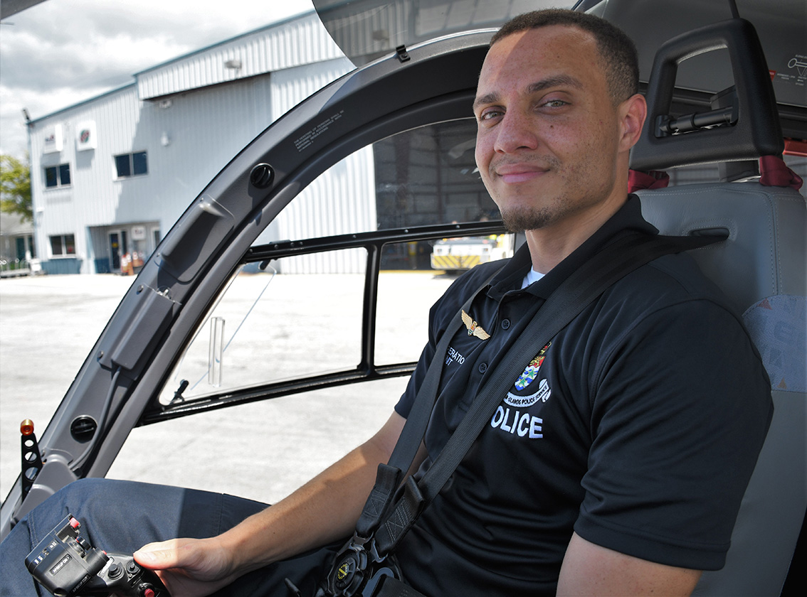Darren McLean completes helicopter pilot training