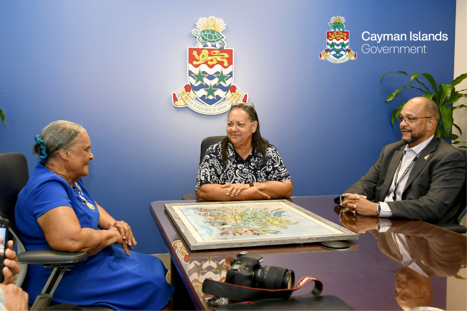 East End Artist Presents Art to Premier