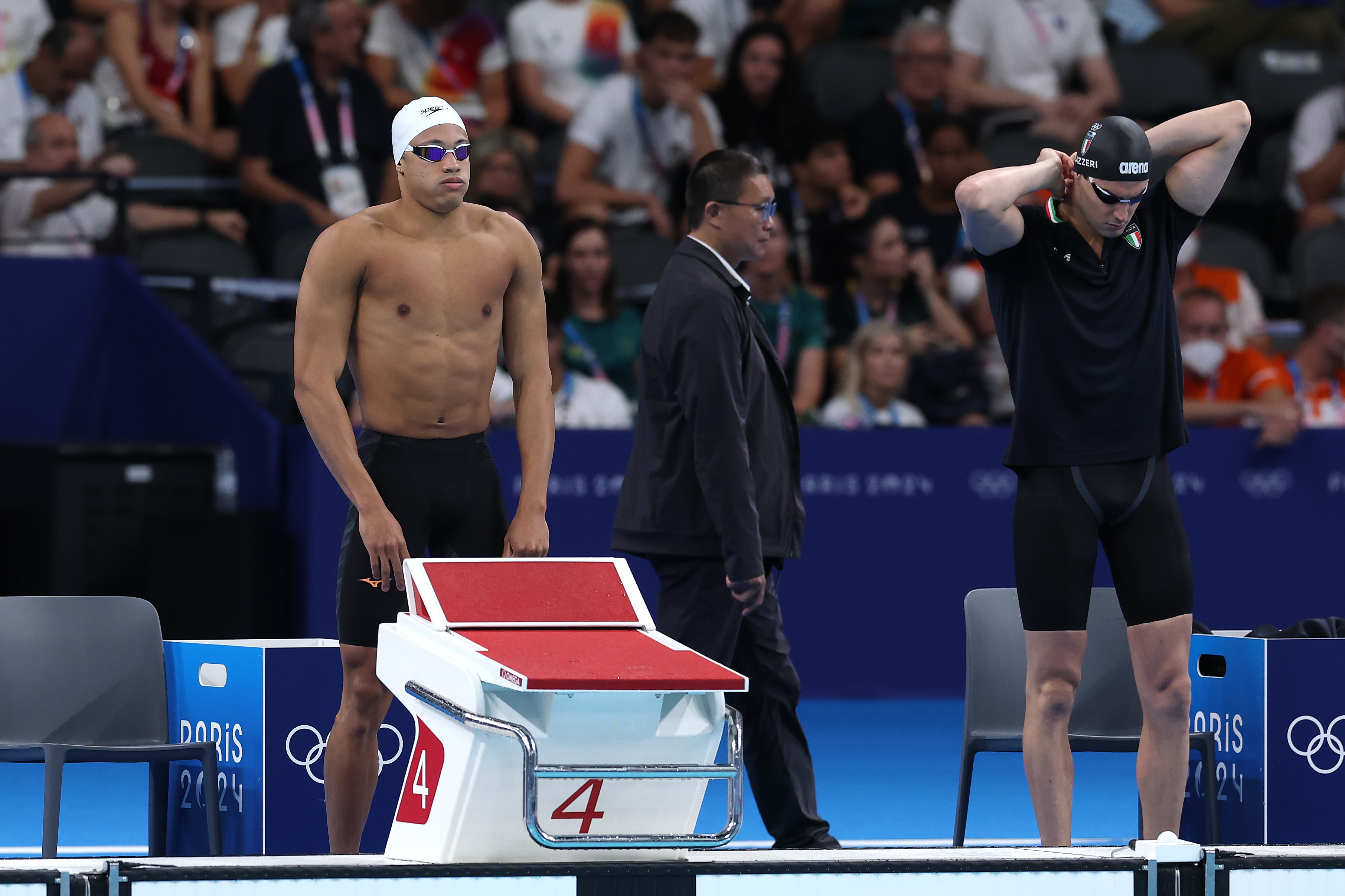 Jordan Crooks makes history